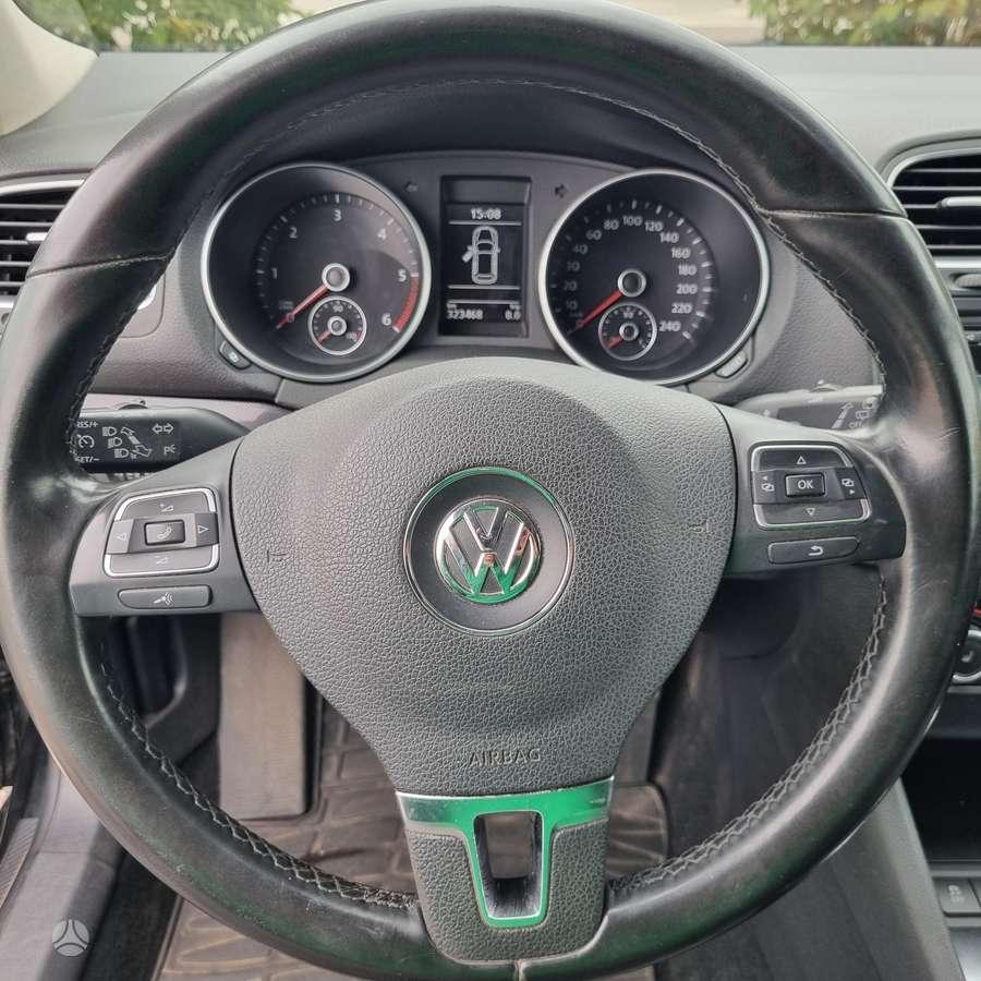 Melns Volkswagen Golf 2011 Šauļi, ar dzinēja tilpumu 1.60 L un nobraukumu 323 tūkst. km par 3750 €, foto 16 vietnē AUTOMOTO.COM.LV