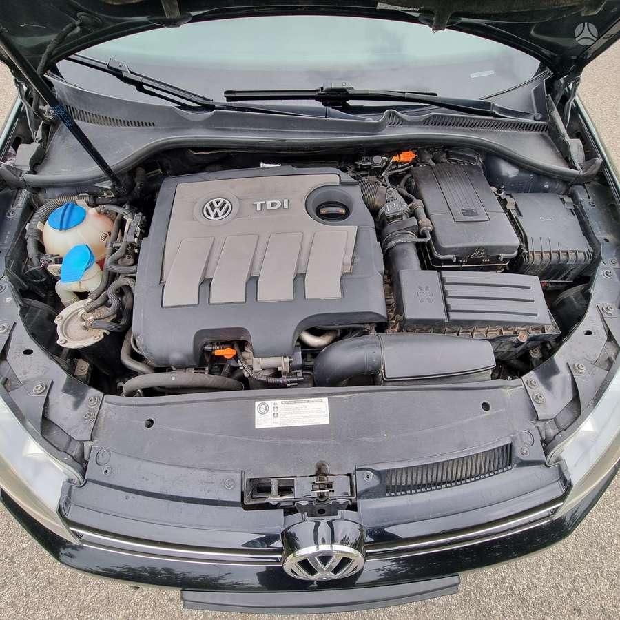 Melns Volkswagen Golf 2011 Šauļi, ar dzinēja tilpumu 1.60 L un nobraukumu 323 tūkst. km par 3750 €, foto 20 vietnē AUTOMOTO.COM.LV