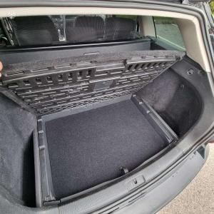 Melns Volkswagen Golf 2011 Šauļi, ar dzinēja tilpumu 1.60 L un nobraukumu 323 tūkst. km par 3750 €, foto 26 vietnē AUTOMOTO.COM.LV