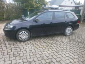 Black Volkswagen Golf 2011 in Ogre, with an engine capacity of 1.60 L and mileage of 315 thousand km for 1750 €, photo 6 on AUTOMOTO.COM.LV