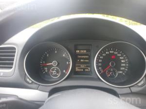 Black Volkswagen Golf 2011 in Ogre, with an engine capacity of 1.60 L and mileage of 315 thousand km for 1750 €, photo 7 on AUTOMOTO.COM.LV