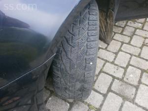 Black Volkswagen Golf 2011 in Ogre, with an engine capacity of 1.60 L and mileage of 315 thousand km for 1750 €, photo 14 on AUTOMOTO.COM.LV