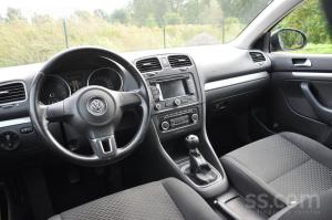 Melns Volkswagen Golf 2011 Rīga, ar dzinēja tilpumu 1.60 L un nobraukumu 315 tūkst. km par 2250 €, foto 9 vietnē AUTOMOTO.COM.LV