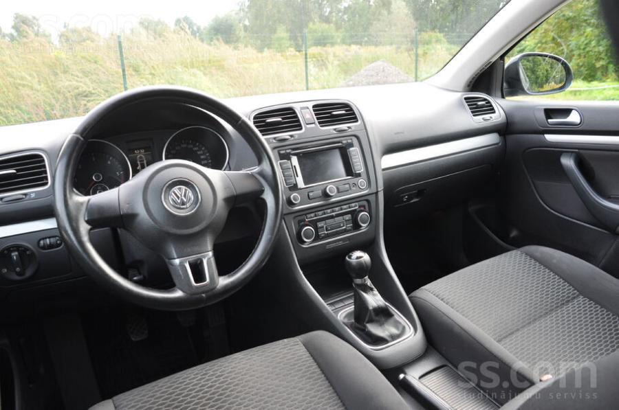 Melns Volkswagen Golf 2011 Rīga, ar dzinēja tilpumu 1.60 L un nobraukumu 315 tūkst. km par 2250 €, foto 9 vietnē AUTOMOTO.COM.LV
