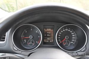 Melns Volkswagen Golf 2011 Rīga, ar dzinēja tilpumu 1.60 L un nobraukumu 315 tūkst. km par 2250 €, foto 17 vietnē AUTOMOTO.COM.LV