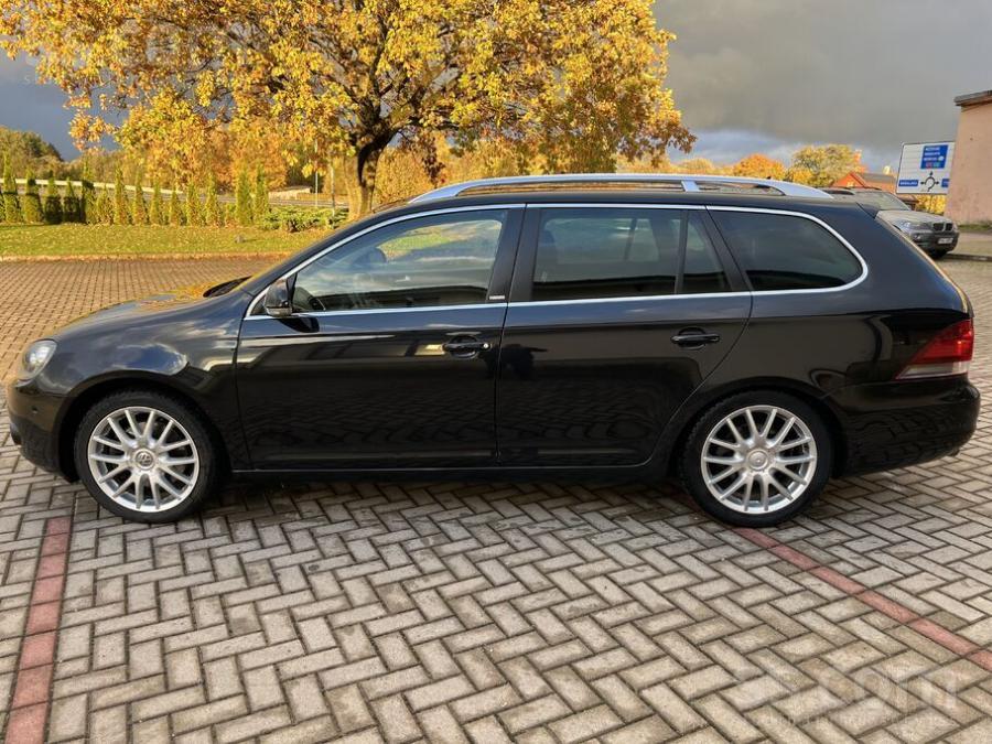 Black Volkswagen Golf 2011 in Rezekne, with an engine capacity of 2.00 L and mileage of 270 thousand km for 4550 €, photo 5 on AUTOMOTO.COM.LV