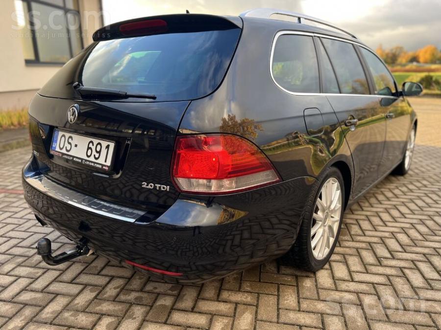 Black Volkswagen Golf 2011 in Rezekne, with an engine capacity of 2.00 L and mileage of 270 thousand km for 4550 €, photo 7 on AUTOMOTO.COM.LV