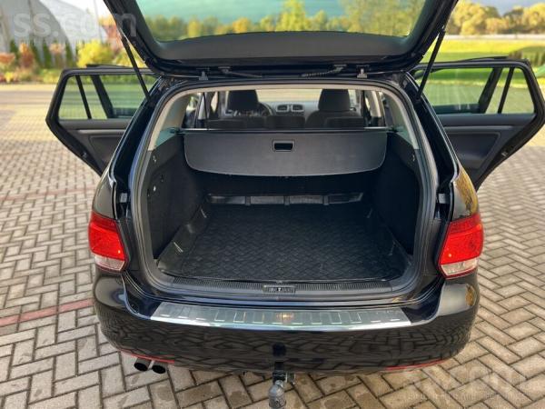 Black Volkswagen Golf 2011 in Rezekne, with an engine capacity of 2.00 L and mileage of 270 thousand km for 4550 €, photo 10 on AUTOMOTO.COM.LV