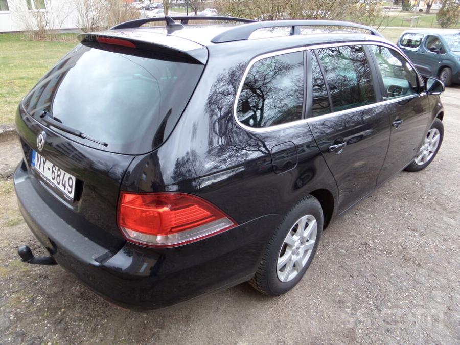 Black Volkswagen Golf 2012 in Saldus, with an engine capacity of 1.20 L and mileage of 247 thousand km for 4300 €, photo 5 on AUTOMOTO.COM.LV