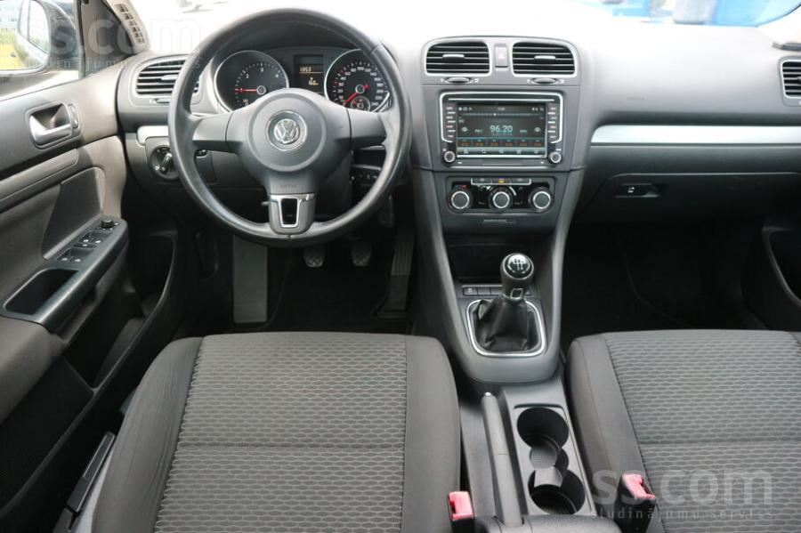Melns Volkswagen Golf 2012 Rīga, ar dzinēja tilpumu 1.60 L un nobraukumu 259 tūkst. km par 2850 €, foto 22 vietnē AUTOMOTO.COM.LV