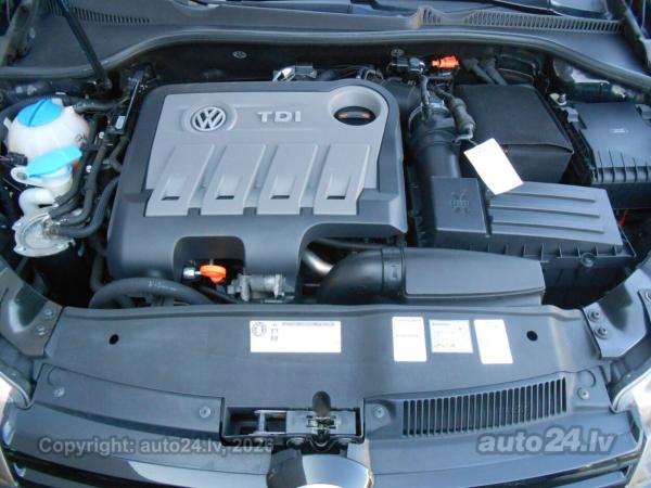 Melns Volkswagen Golf 2012 Viljandi, ar dzinēja tilpumu 2.00 L un nobraukumu 247 tūkst. km par 5990 €, foto 11 vietnē AUTOMOTO.COM.LV