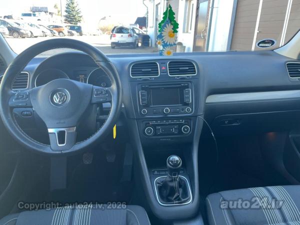 Melns Volkswagen Golf 2012 Valga, ar dzinēja tilpumu 1.60 L un nobraukumu 245 tūkst. km par 3600 €, foto 3 vietnē AUTOMOTO.COM.LV