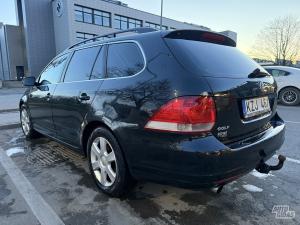 Melns Volkswagen Golf 2012 Šauļi, ar dzinēja tilpumu 1.60 L un nobraukumu 373 tūkst. km par 2000 €, foto 6 vietnē AUTOMOTO.COM.LV