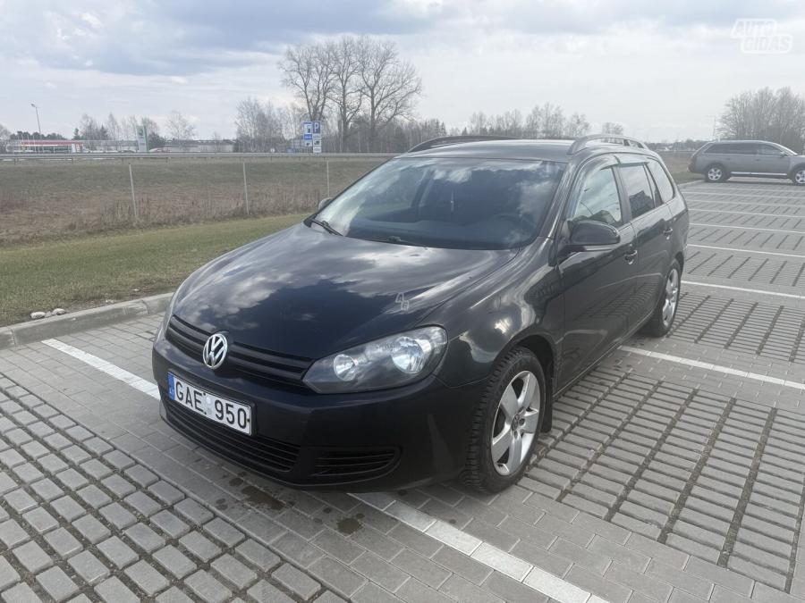 Black Volkswagen Golf 2012 in Vilnius, with an engine capacity of 1.60 L and mileage of 339 thousand km for 3200 €, photo 1 on AUTOMOTO.COM.LV