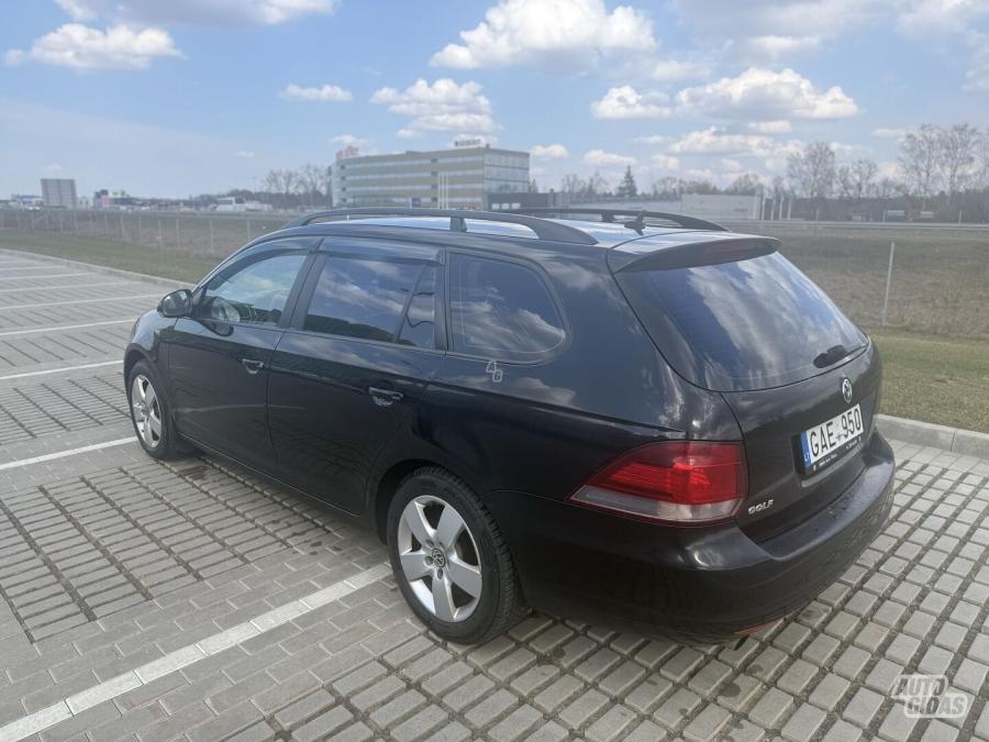 Black Volkswagen Golf 2012 in Vilnius, with an engine capacity of 1.60 L and mileage of 339 thousand km for 3200 €, photo 5 on AUTOMOTO.COM.LV