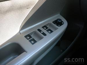 Black Volkswagen Golf 2012 in Cesis, with an engine capacity of 2.00 L and mileage of 0 thousand km for 4790 €, photo 17 on AUTOMOTO.COM.LV