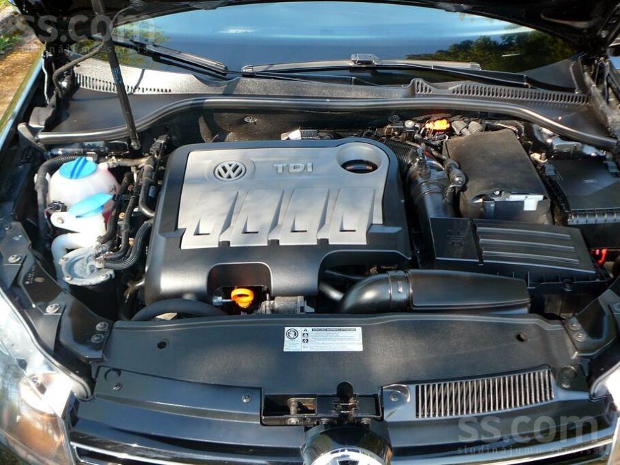 Black Volkswagen Golf 2012 in Cesis, with an engine capacity of 2.00 L and mileage of 0 thousand km for 4790 €, photo 21 on AUTOMOTO.COM.LV