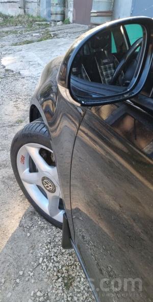 Black Volkswagen Golf 2012 in Riga, with an engine capacity of 1.60 L and mileage of 202 thousand km for 3300 €, photo 6 on AUTOMOTO.COM.LV