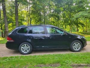 Melns Volkswagen Golf 2012 Preiļi, ar dzinēja tilpumu 1.60 L un nobraukumu 372 tūkst. km par 2750 €, foto 3 vietnē AUTOMOTO.COM.LV