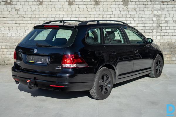 Melns Volkswagen Golf 2012 Liepāja, ar dzinēja tilpumu 1.60 L un nobraukumu 280 tūkst. km par 4600 €, foto 4 vietnē AUTOMOTO.COM.LV