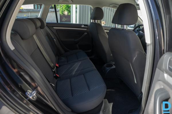 Melns Volkswagen Golf 2012 Liepāja, ar dzinēja tilpumu 1.60 L un nobraukumu 280 tūkst. km par 4600 €, foto 6 vietnē AUTOMOTO.COM.LV