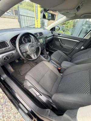 Melns Volkswagen Golf 2012 Viļņa, ar dzinēja tilpumu 1.60 L un nobraukumu 239 tūkst. km par 3990 €, foto 7 vietnē AUTOMOTO.COM.LV
