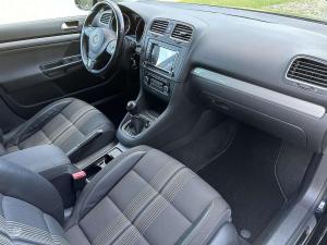 Black Volkswagen Golf 2012 in Telschi, with an engine capacity of 1.97 L and mileage of 324 thousand km for 3300 €, photo 16 on AUTOMOTO.COM.LV