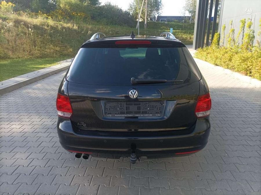 Melns Volkswagen Golf 2012 Viļņa, ar dzinēja tilpumu 1.97 L un nobraukumu 222 tūkst. km par 4990 €, foto 9 vietnē AUTOMOTO.COM.LV