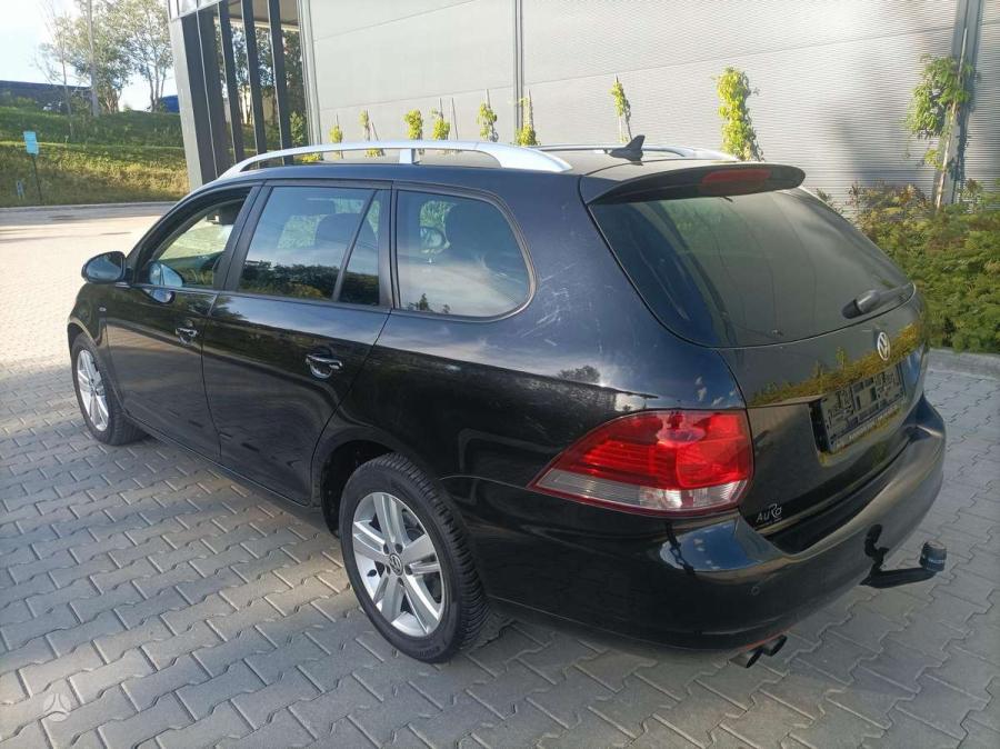 Melns Volkswagen Golf 2012 Viļņa, ar dzinēja tilpumu 1.97 L un nobraukumu 222 tūkst. km par 4990 €, foto 11 vietnē AUTOMOTO.COM.LV