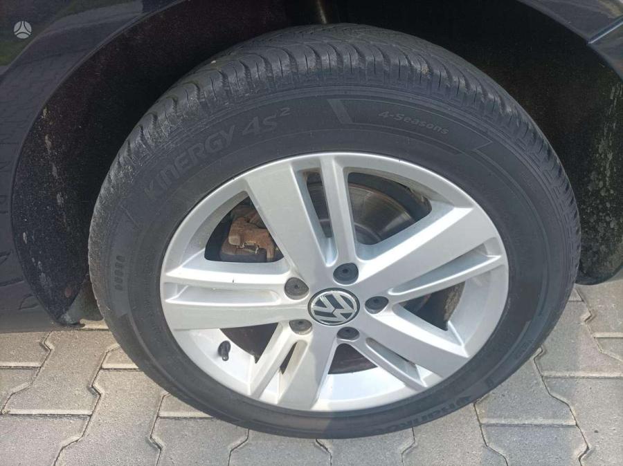 Melns Volkswagen Golf 2012 Viļņa, ar dzinēja tilpumu 1.97 L un nobraukumu 222 tūkst. km par 4990 €, foto 16 vietnē AUTOMOTO.COM.LV