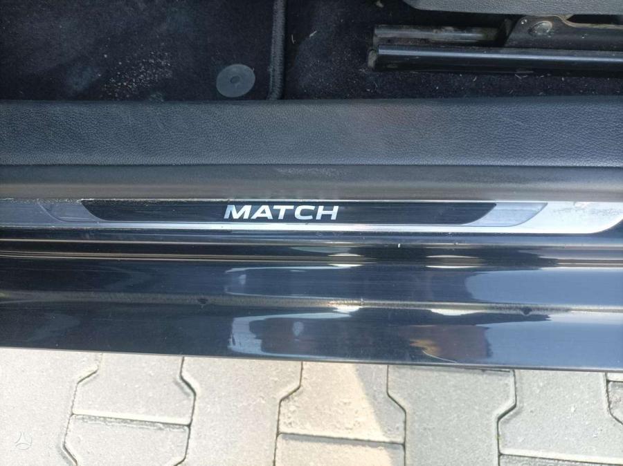 Melns Volkswagen Golf 2012 Viļņa, ar dzinēja tilpumu 1.97 L un nobraukumu 222 tūkst. km par 4990 €, foto 18 vietnē AUTOMOTO.COM.LV