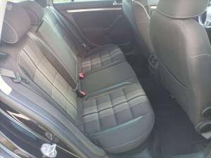 Melns Volkswagen Golf 2012 Viļņa, ar dzinēja tilpumu 1.97 L un nobraukumu 222 tūkst. km par 4990 €, foto 24 vietnē AUTOMOTO.COM.LV