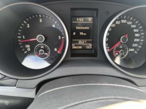 Melns Volkswagen Golf 2012 Marijampole, ar dzinēja tilpumu 1.60 L un nobraukumu 206 tūkst. km par 4197 €, foto 14 vietnē AUTOMOTO.COM.LV