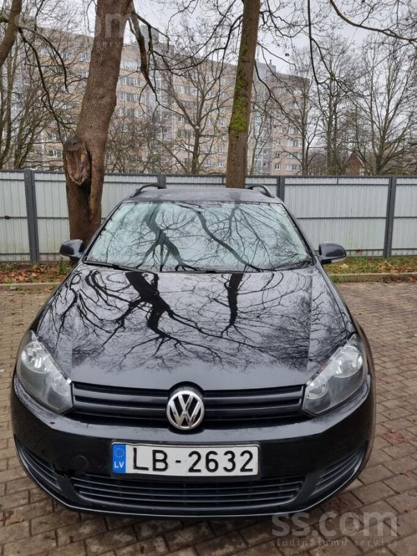 Black Volkswagen Golf 2013 in Riga, with an engine capacity of 1.90 L and mileage of 253 thousand km for 2500 €, photo 1 on AUTOMOTO.COM.LV