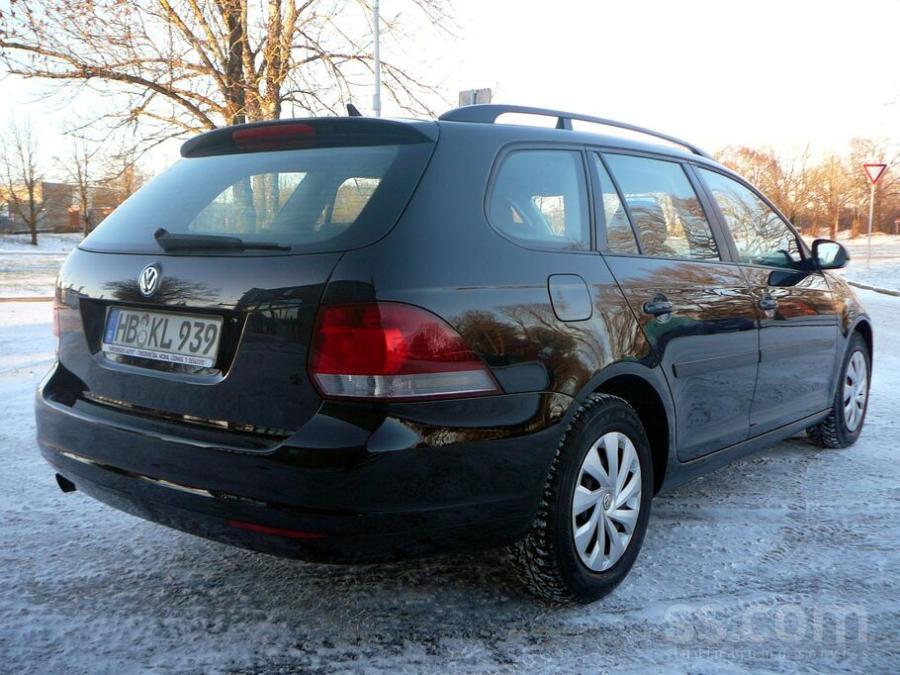 Melns Volkswagen Golf 2013 Cēsis, ar dzinēja tilpumu 1.60 L un nobraukumu 0 tūkst. km par 4990 €, foto 4 vietnē AUTOMOTO.COM.LV