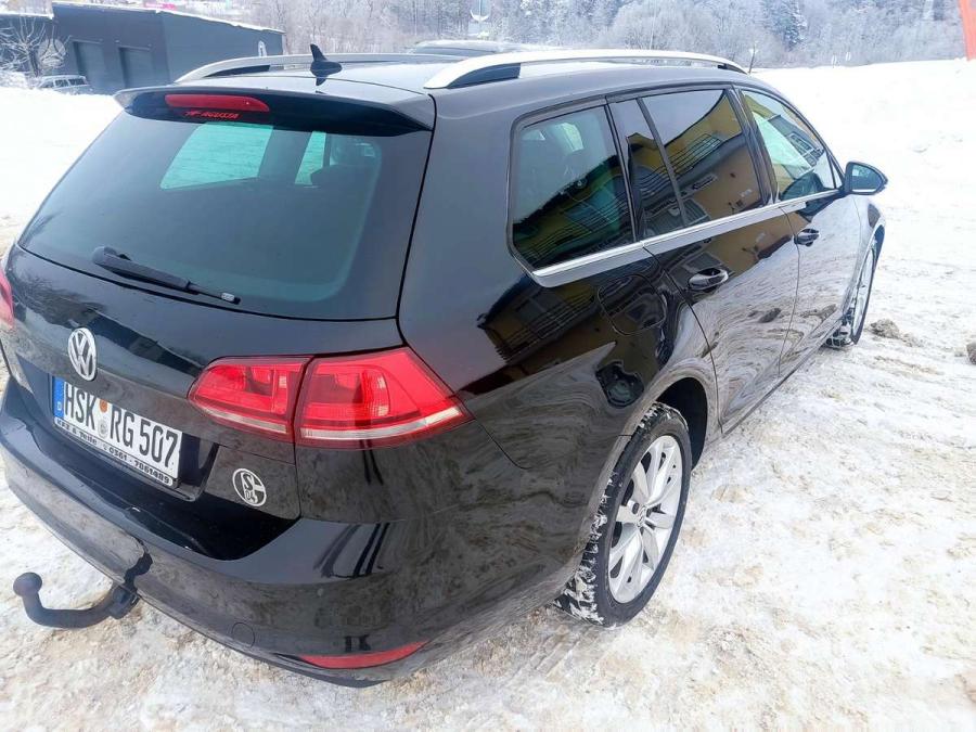 Black Volkswagen Golf 2013 in Utena, with an engine capacity of 1.97 L and mileage of 325 thousand km for 6500 €, photo 9 on AUTOMOTO.COM.LV