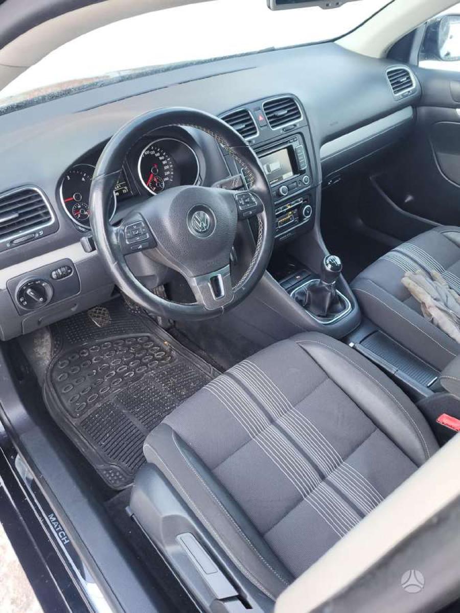 Black Volkswagen Golf 2013 in Radviliskis, with an engine capacity of 1.99 L and mileage of 241 thousand km for 4400 €, photo 10 on AUTOMOTO.COM.LV