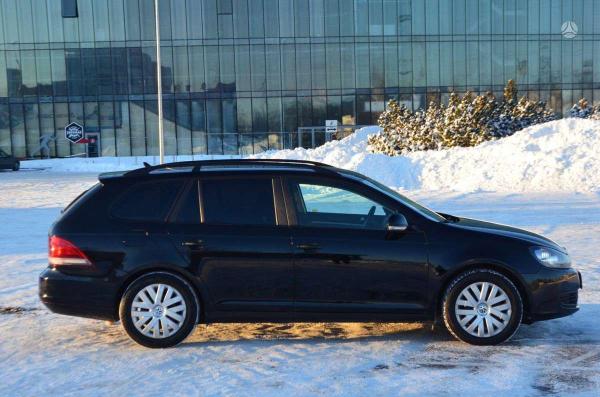Melns Volkswagen Golf 2013 Šauļi, ar dzinēja tilpumu 1.60 L un nobraukumu 320 tūkst. km par 3500 €, foto 9 vietnē AUTOMOTO.COM.LV