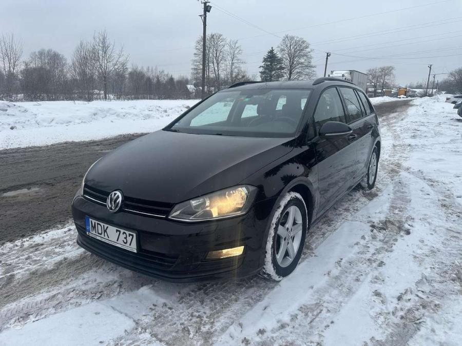 Melns Volkswagen Golf 2013 Viļņa, ar dzinēja tilpumu 1.60 L un nobraukumu 255 tūkst. km par 6500 €, foto 1 vietnē AUTOMOTO.COM.LV
