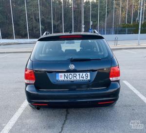 Black Volkswagen Golf 2013 in Vilnius, with an engine capacity of 16.00 L and mileage of 229 thousand km for 4200 €, photo 6 on AUTOMOTO.COM.LV