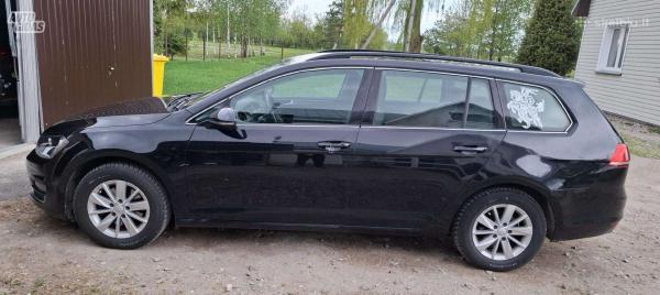 Black Volkswagen Golf 2013 in Kalvarija, with an engine capacity of 1.60 L and mileage of 189 thousand km for 6400 €, photo 6 on AUTOMOTO.COM.LV