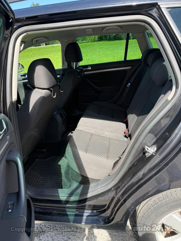 Melns Volkswagen Golf 2013 Tallina, ar dzinēja tilpumu 1.40 L un nobraukumu 234 tūkst. km par 3200 €, foto 6 vietnē AUTOMOTO.COM.LV