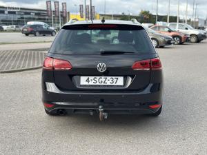 Black Volkswagen Golf 2013 in Kaunas, with an engine capacity of 1.60 L and mileage of 210 thousand km for 6450 €, photo 6 on AUTOMOTO.COM.LV