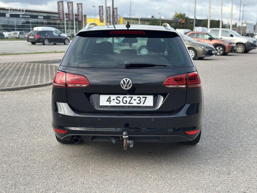 Black Volkswagen Golf 2013 in Kaunas, with an engine capacity of 1.60 L and mileage of 210 thousand km for 6450 €, photo 6 on AUTOMOTO.COM.LV
