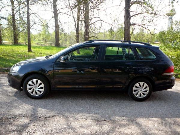 Black Volkswagen Golf 2013 in Cesis, with an engine capacity of 1.60 L and mileage of 0 thousand km for 4500 €, photo 8 on AUTOMOTO.COM.LV