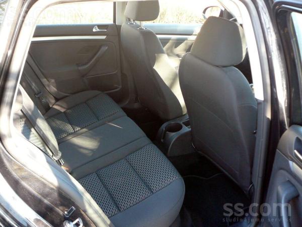 Black Volkswagen Golf 2013 in Cesis, with an engine capacity of 1.60 L and mileage of 0 thousand km for 4500 €, photo 10 on AUTOMOTO.COM.LV