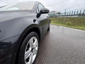 Black Volkswagen Golf 2013 in Kaunas, with an engine capacity of 1.60 L and mileage of 334 thousand km for 5700 €, photo 14 on AUTOMOTO.COM.LV