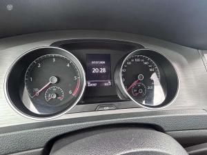 Black Volkswagen Golf 2013 in Kaunas, with an engine capacity of 1.60 L and mileage of 334 thousand km for 5700 €, photo 20 on AUTOMOTO.COM.LV