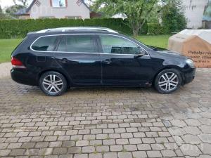Melns Volkswagen Golf 2013 Rīga, ar dzinēja tilpumu 1.60 L un nobraukumu 311 tūkst. km par 2500 €, foto 3 vietnē AUTOMOTO.COM.LV