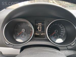 Melns Volkswagen Golf 2013 Rīga, ar dzinēja tilpumu 1.60 L un nobraukumu 311 tūkst. km par 2500 €, foto 10 vietnē AUTOMOTO.COM.LV